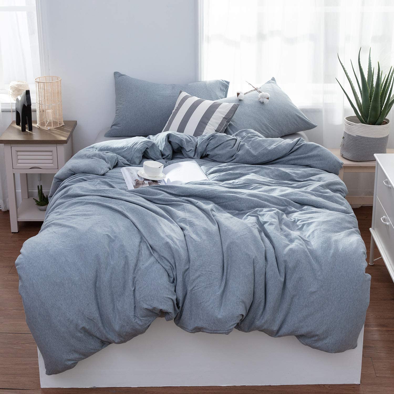 The Loft Blue Bed Set - Tapestry Girls